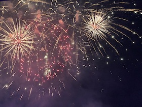 Silvester-Gala-Fahrt 2025 - 5-stündige Fahrt mit Speisen, Getränken und ...